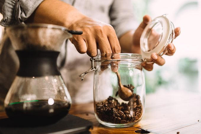 This is how long your coffee really lasts