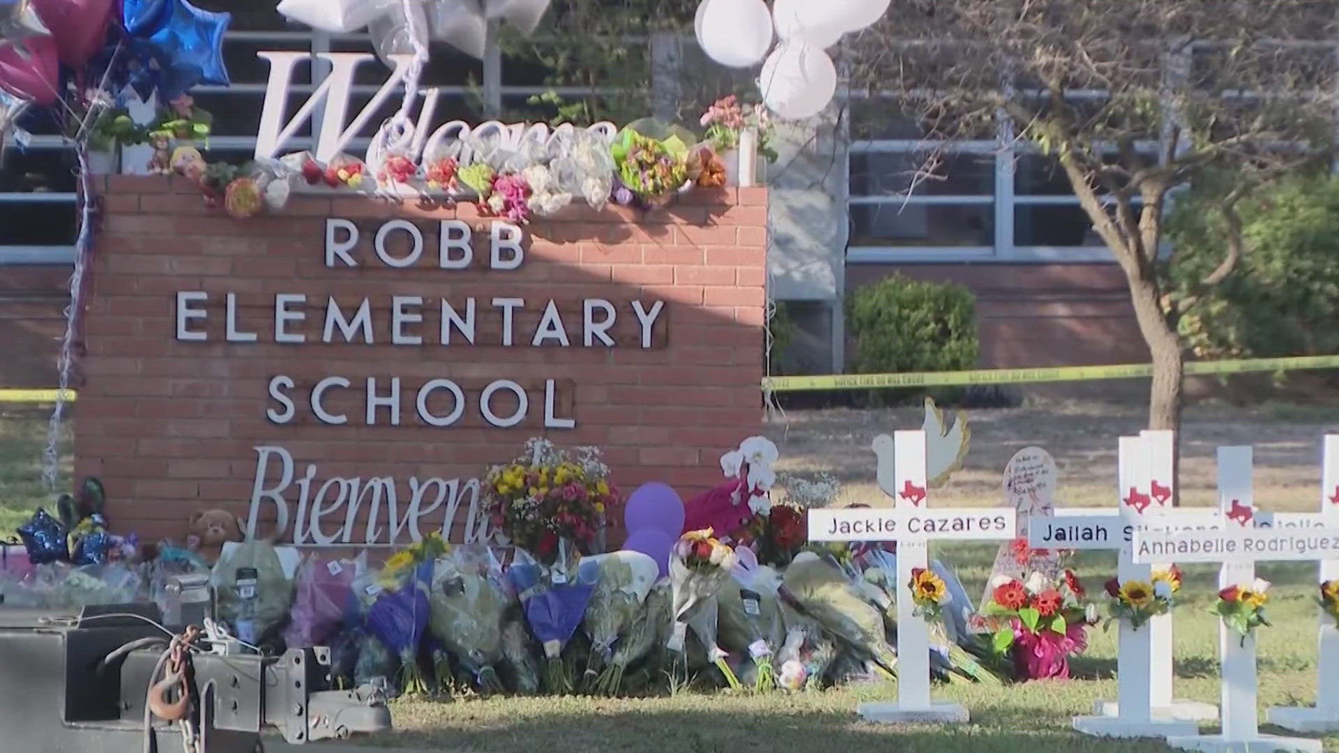 Texas Rangers testify as week two begins in Uvalde officer trial