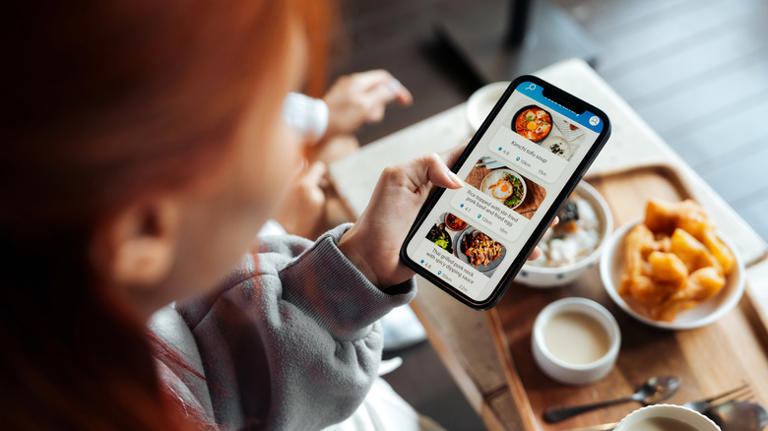 10 mistakes everyone makes when using food delivery apps