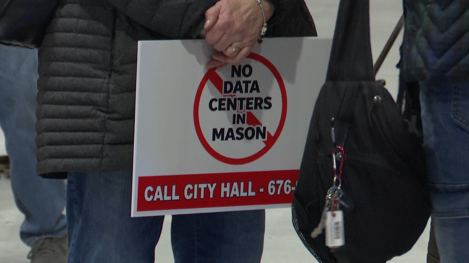 Residents hold 'No Data Center in Mason' protest