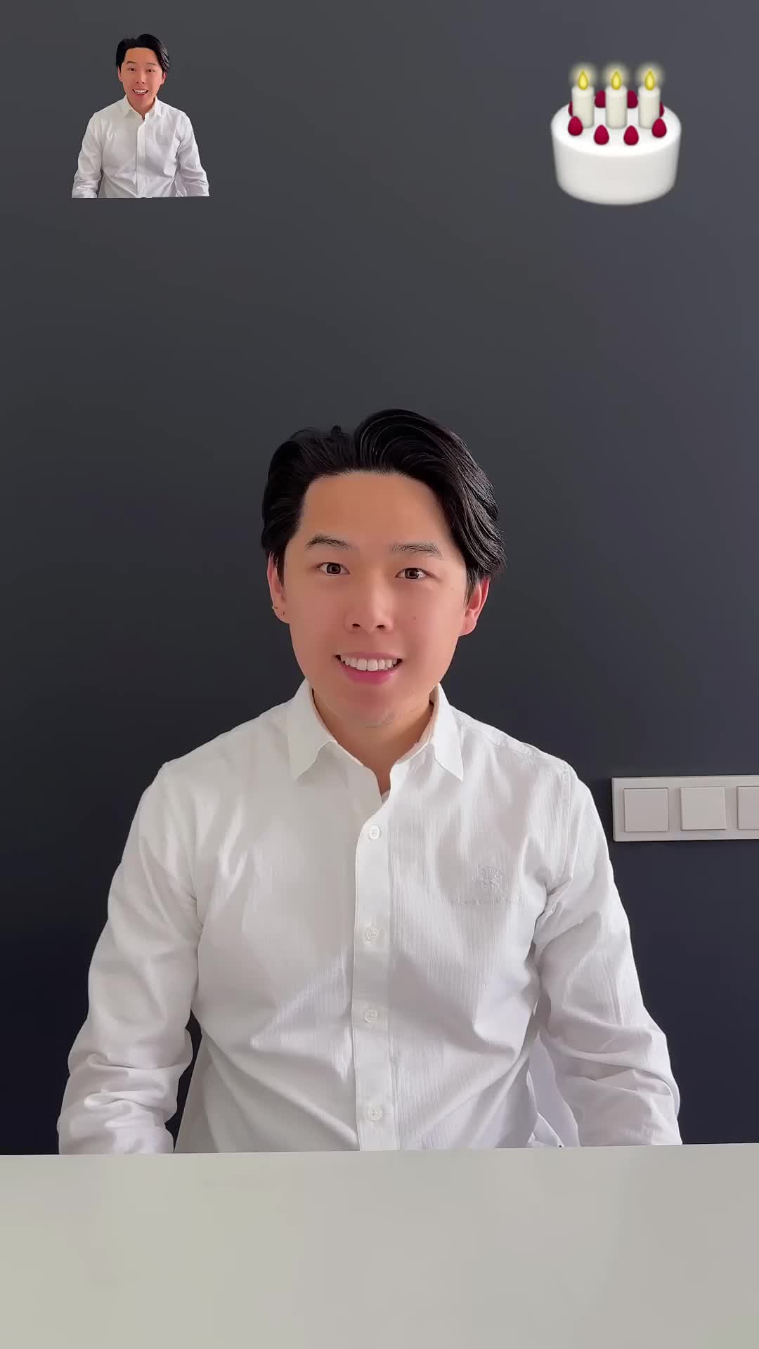 Can you tell the difference? Real or cake?