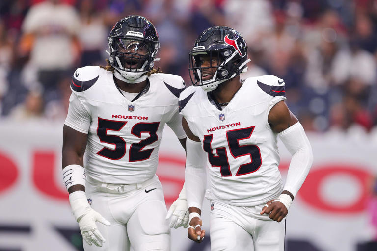 Texans release 1, elevate 1 ahead of playoff matchup vs. Steelers