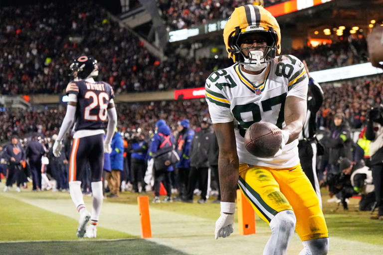 Packers' inability to protect leads down the stretch proves costly in ...