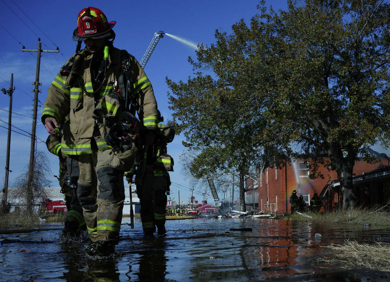 Crews battle large fire at empty former church building that TXDOT ...
