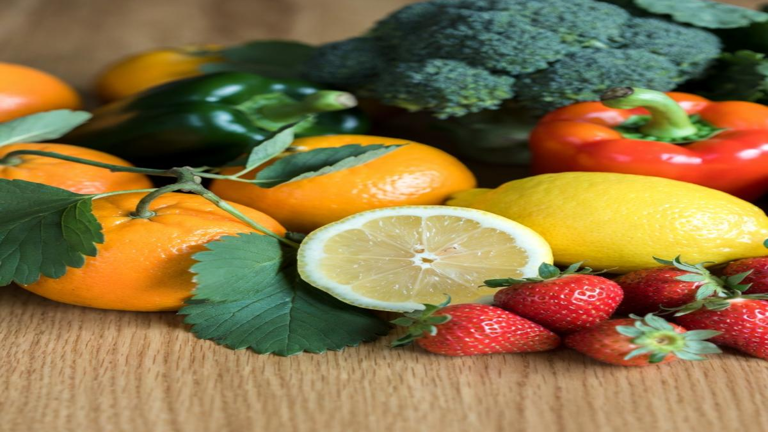How much vitamin C do you really need every day? Experts explain the ...