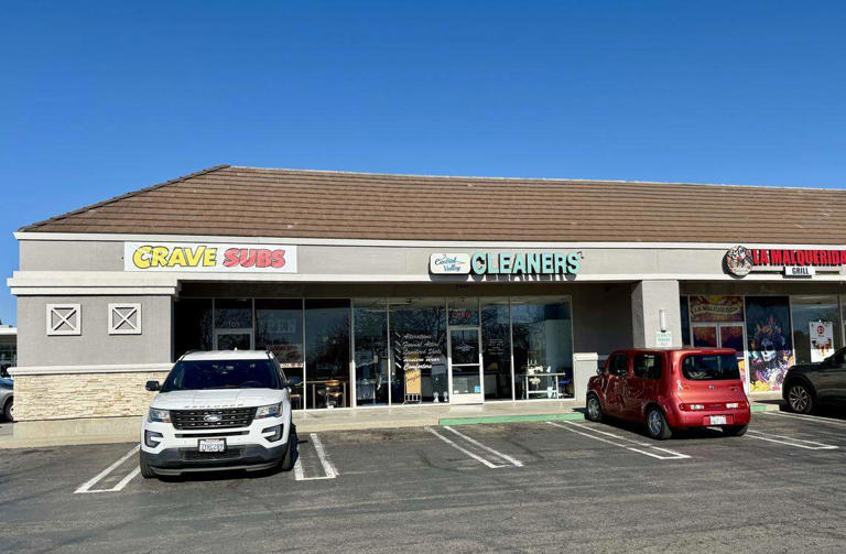 New restaurants open on Modesto's McHenry Avenue, serving subs, juice ...