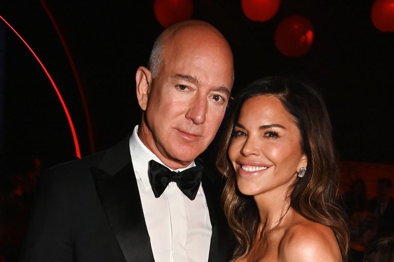 Lauren Sanchez Bezos celebrates 'favorite adventure' for husband Jeff ...