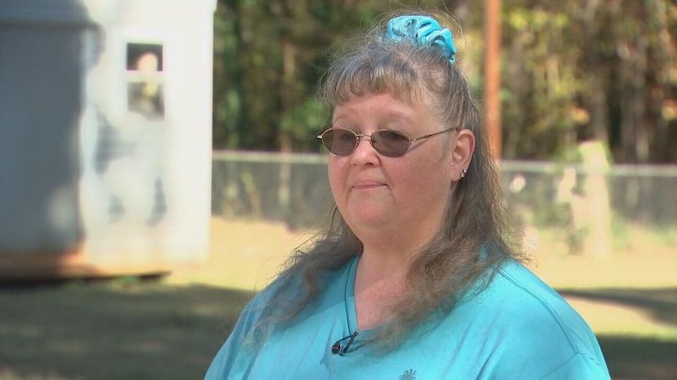 ‘I’m nervous’: Woman buys car, has multiple concerns when she sees title