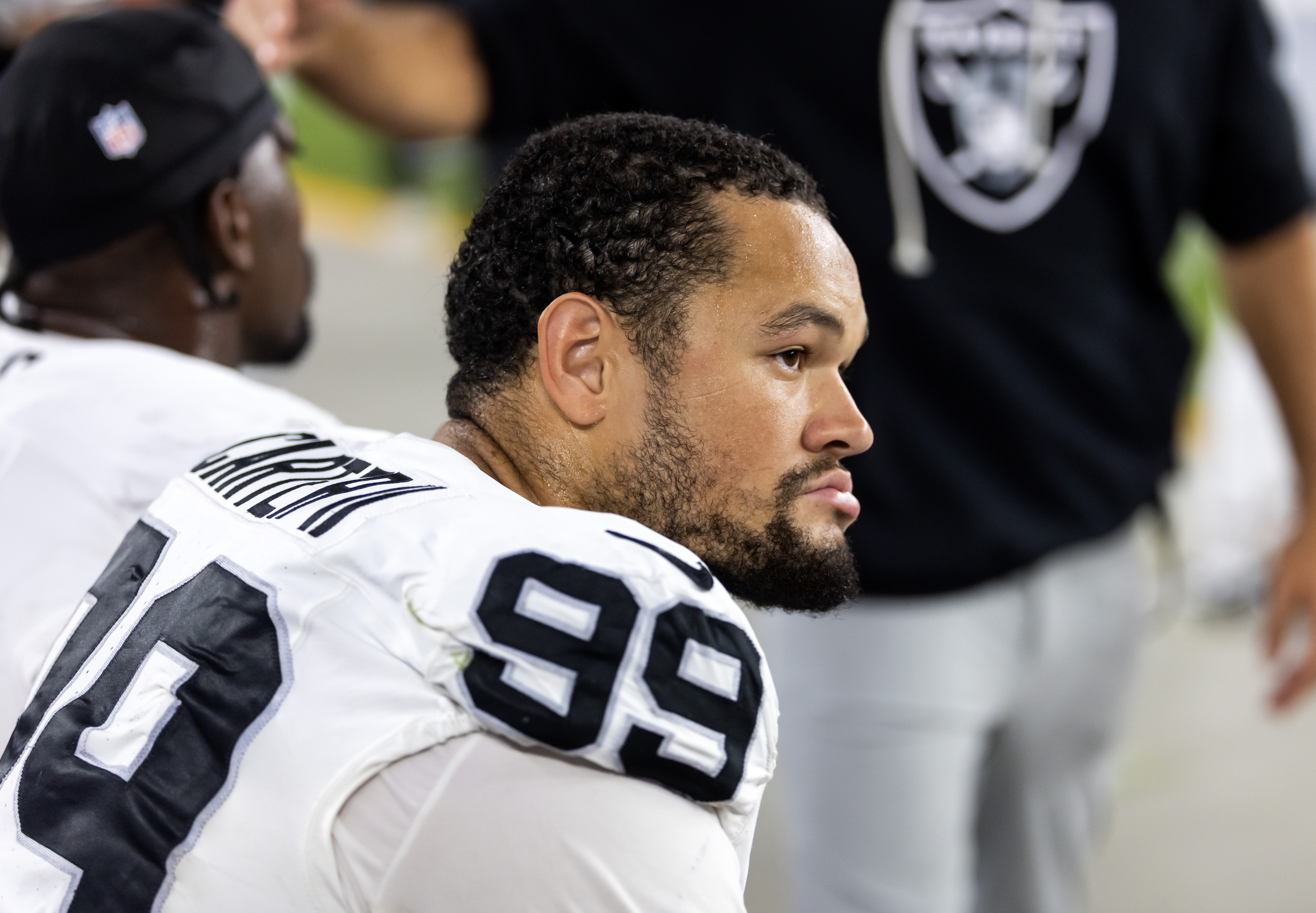 Commanders sign DE Andre Carter to futures contract