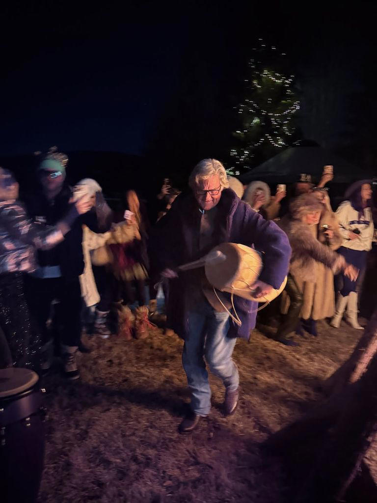 Kurt Russell dancing at his Colorado house party shares glimpse into ...