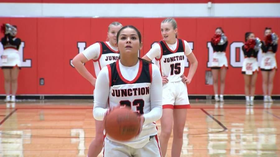 Carl Junction girls basketball extends win streak to four with 29-point ...