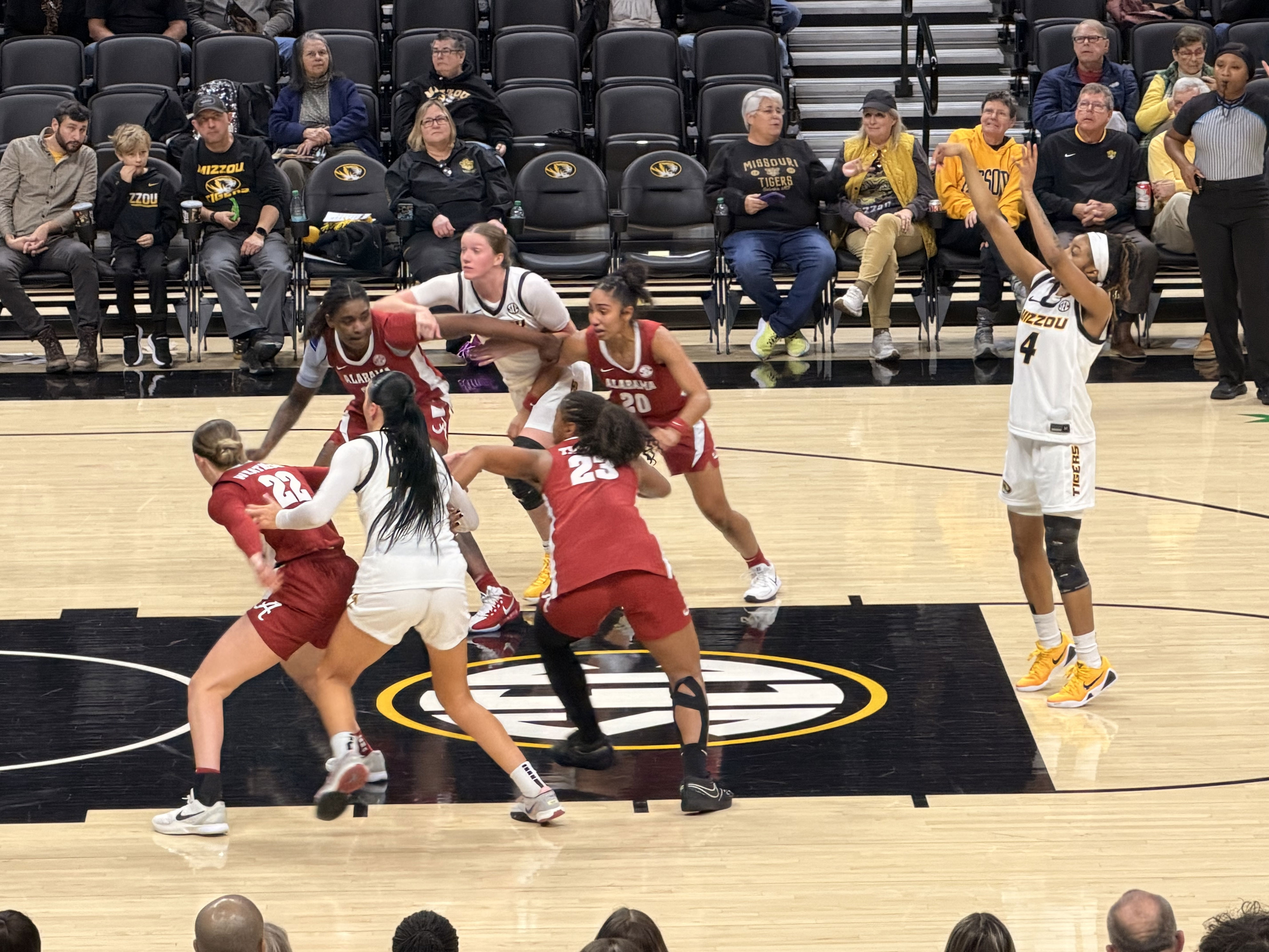 Mizzou women’s basketball falls to No. 21 Alabama despite strong showing