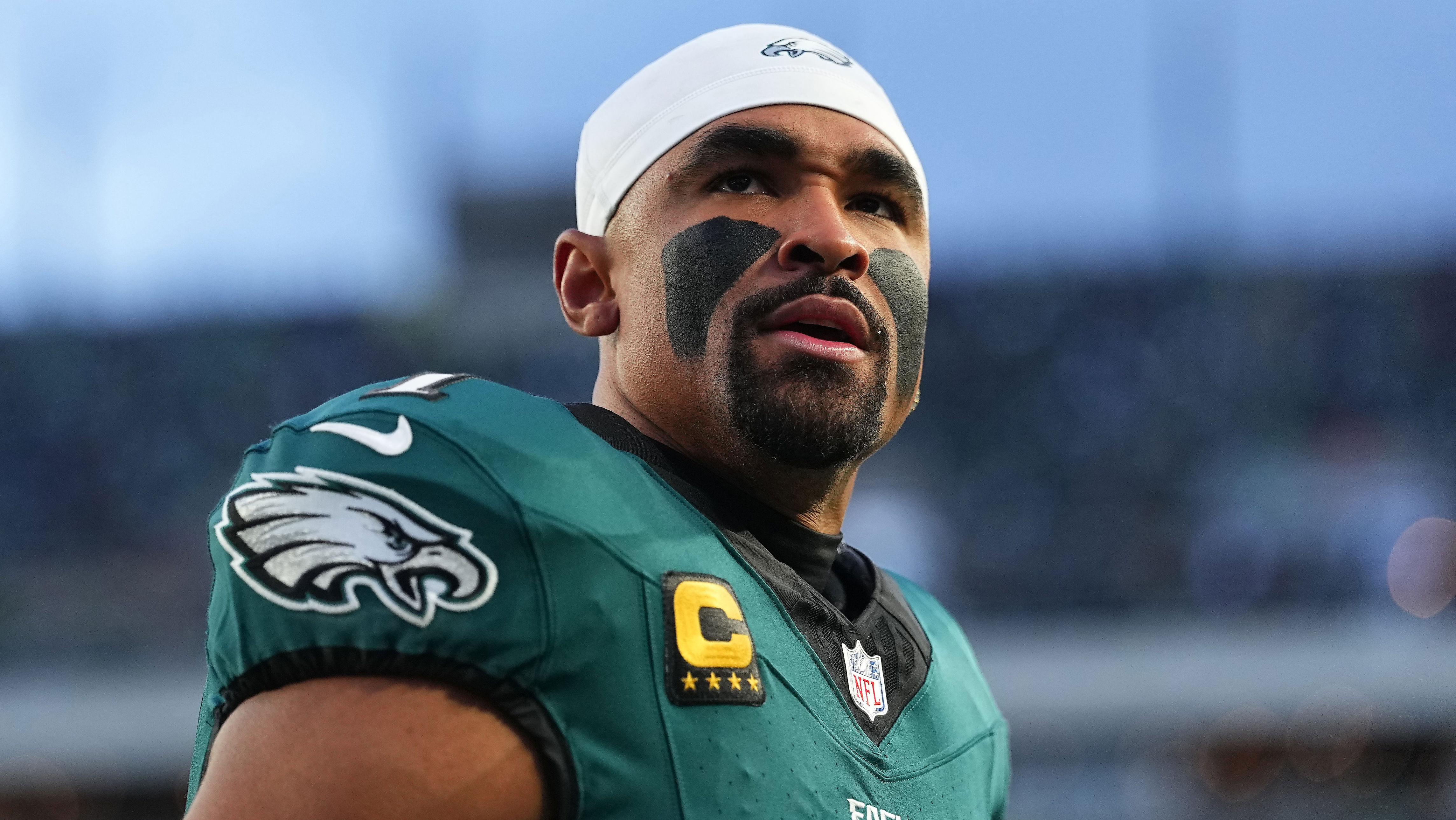 Eagles QB Jalen Hurts sends clear message on Kevin Patullo & AJ Brown drama