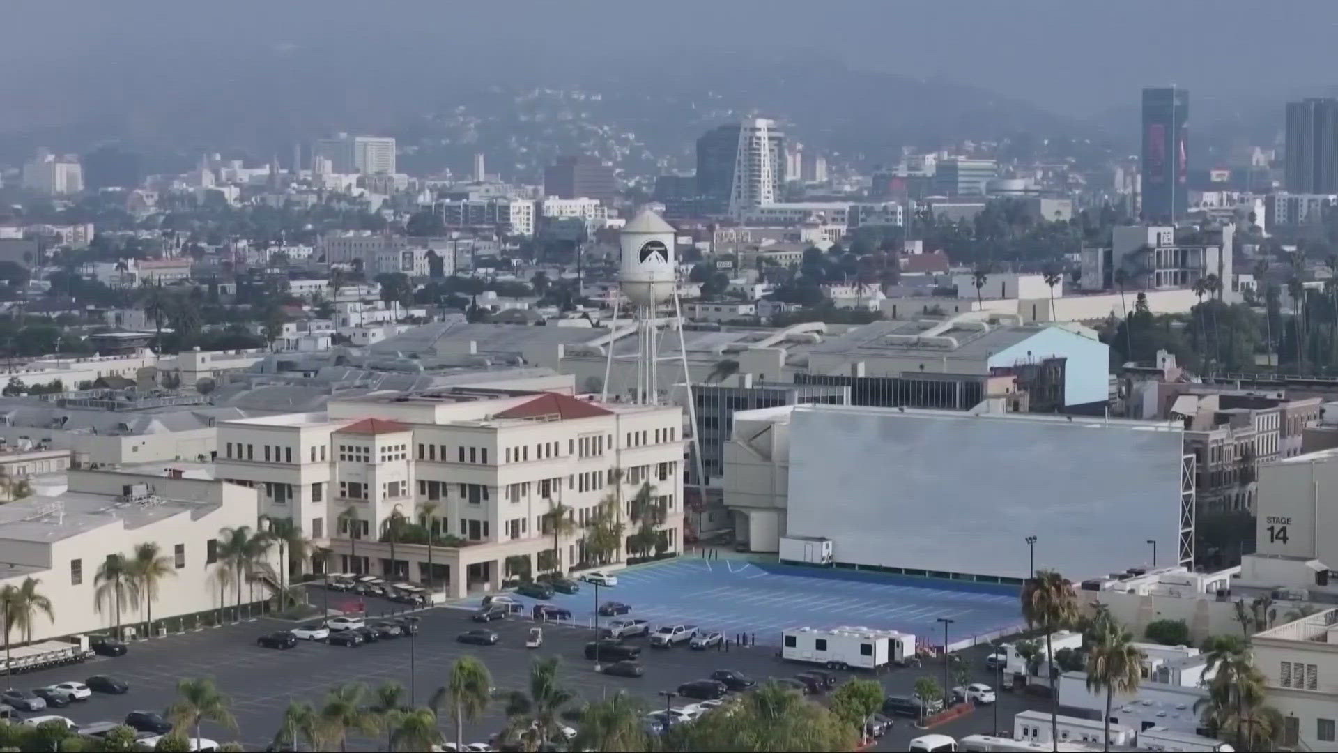 Paramount sues Warner Bros. Discovery over Netflix deal