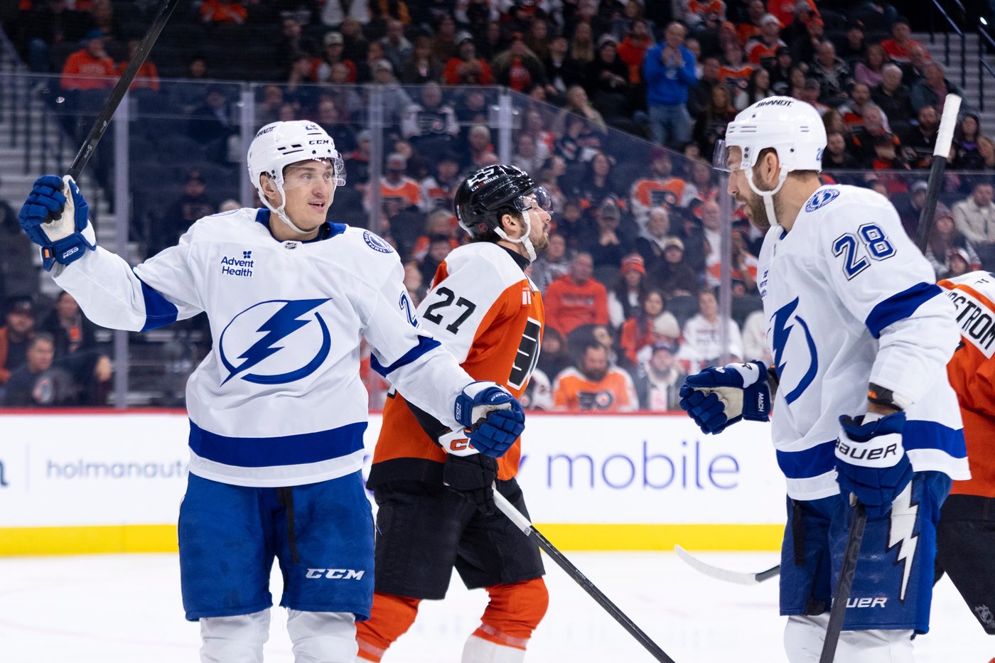Une 10e victoire de suite pour le Lightning, qui bat les Flyers 5-1