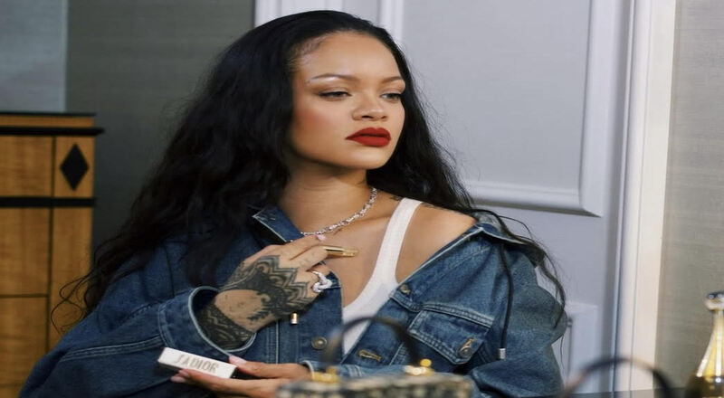 Rihanna breaks record for most monthly listeners for a Black female ...