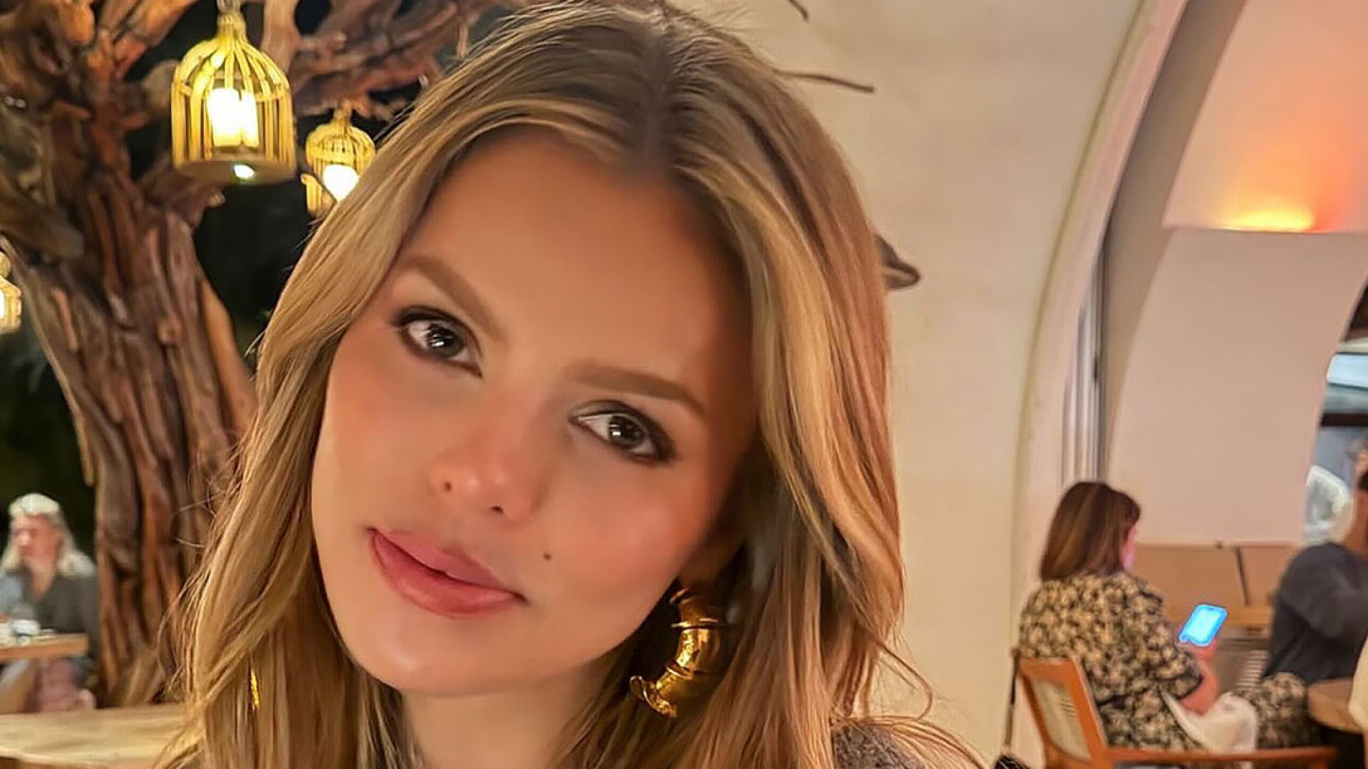 Brooks Nader shows off her smaller pout after dissolving lip filler