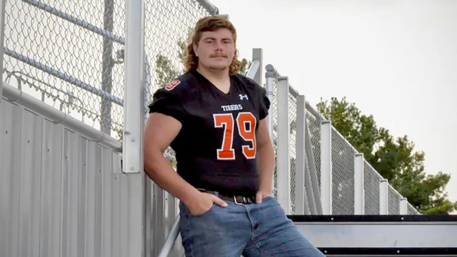 College football player, 20, unexpectedly dies on vacation with girlfriend