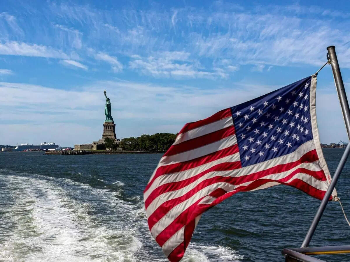 US withdraws guidance barring lending discrimination against immigrants