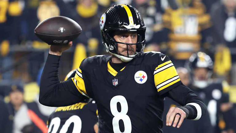 Steelers offense crumbles in season-ending loss to Texans