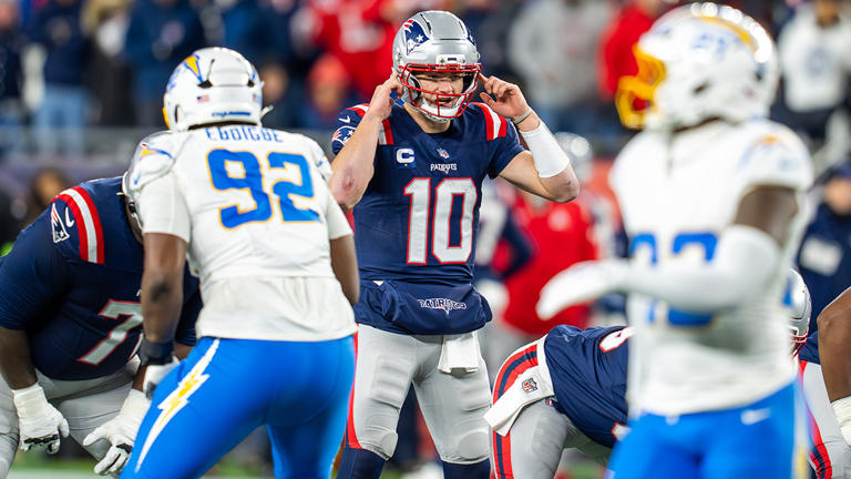 Patriots-Texans tale of the tape: Keys to victory, prediction and more