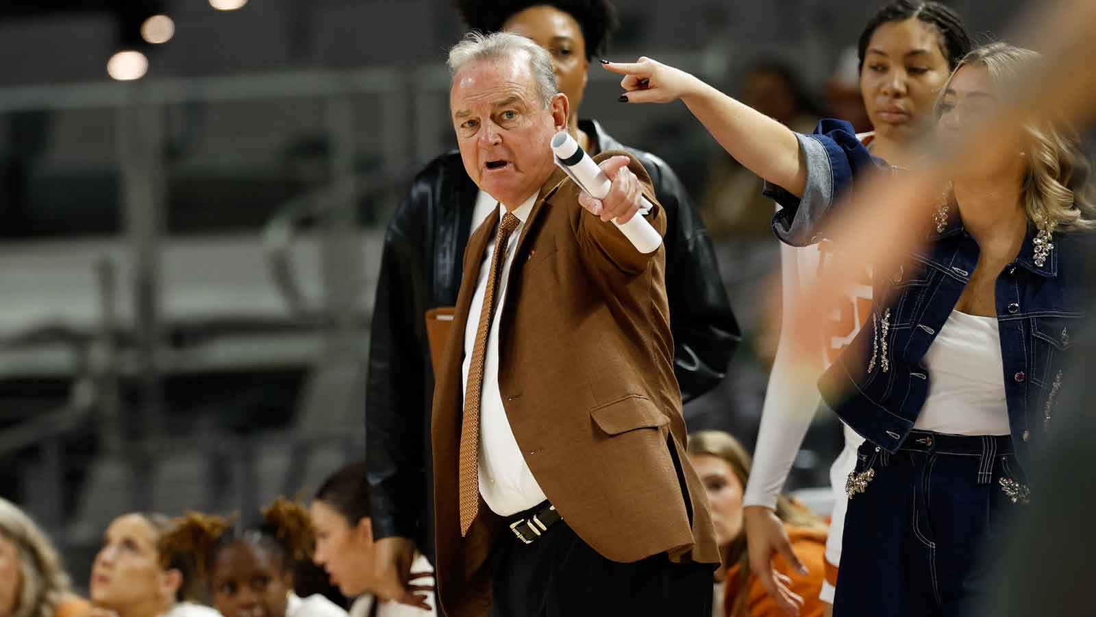 Texas women’s basketball coach calls out SEC over schedule