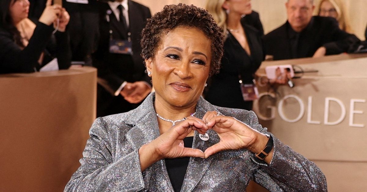 83rd Golden Globe Awards: Behind the scenes, red carpet and backstage ...