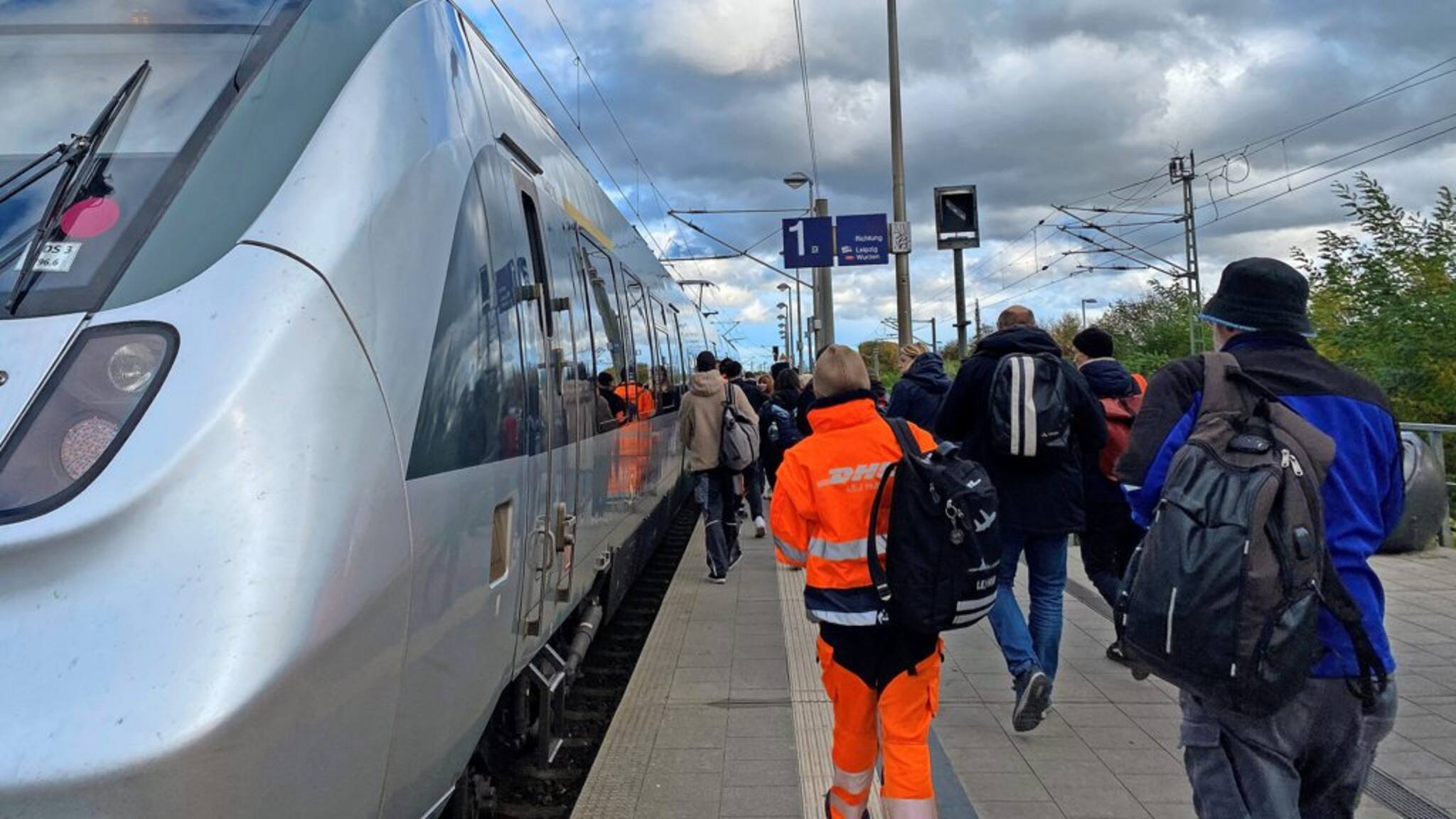 Umfrage: Was sagen Sie zum neuen Fahrplan für Bus und Bahn in der ...