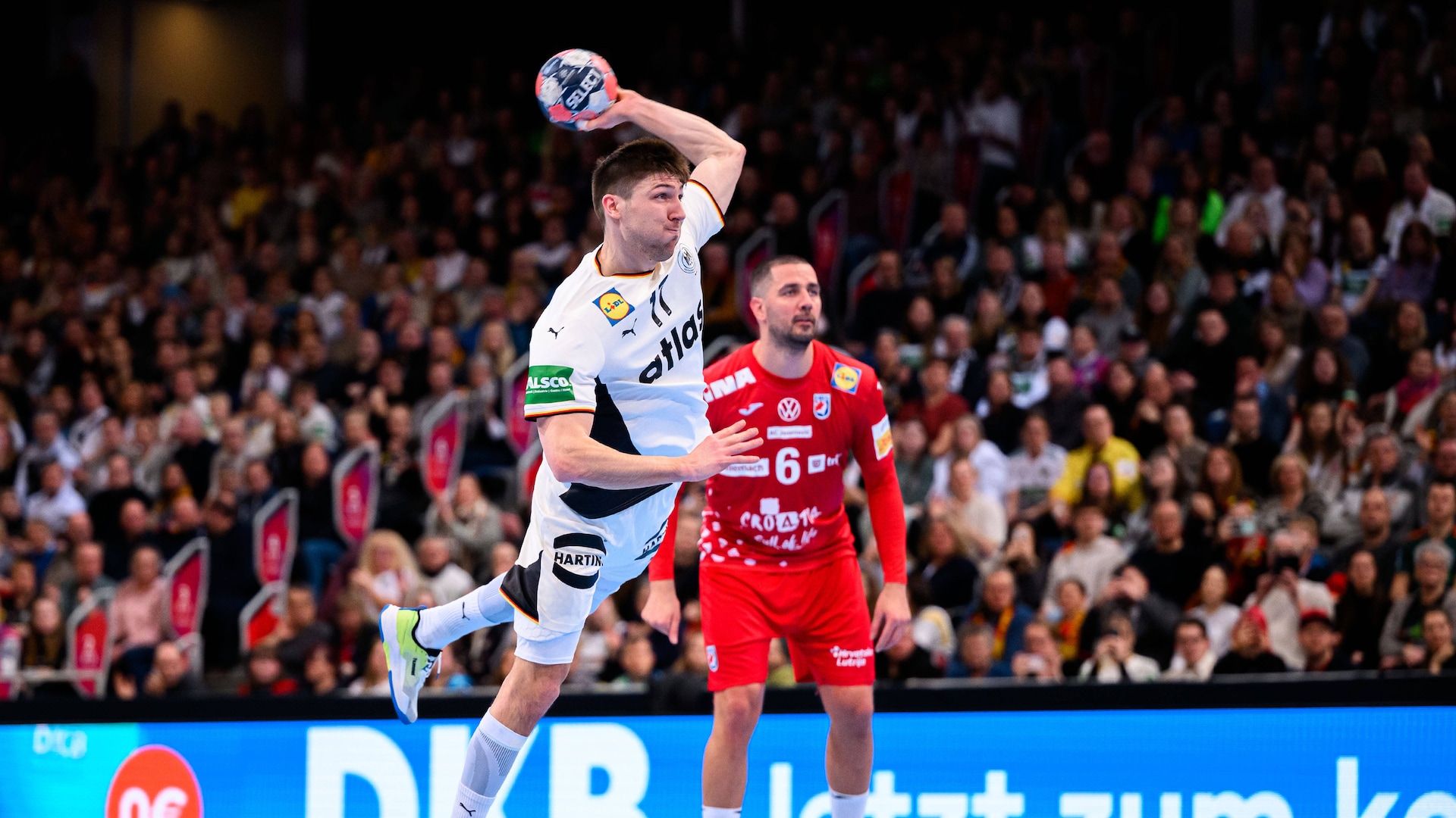 Alexander Bommes ersetzt: Jetzt moderiert er die Handball-EM in der ARD