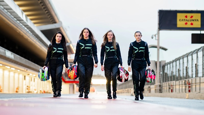 South African teen Gianna Pascoal makes history in elite female F1 ...