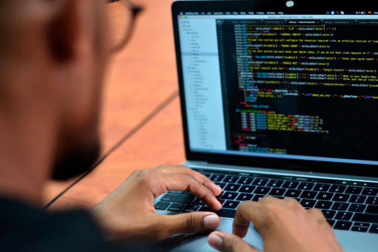 Sentencian a ex marino de San Diego por espionaje para China