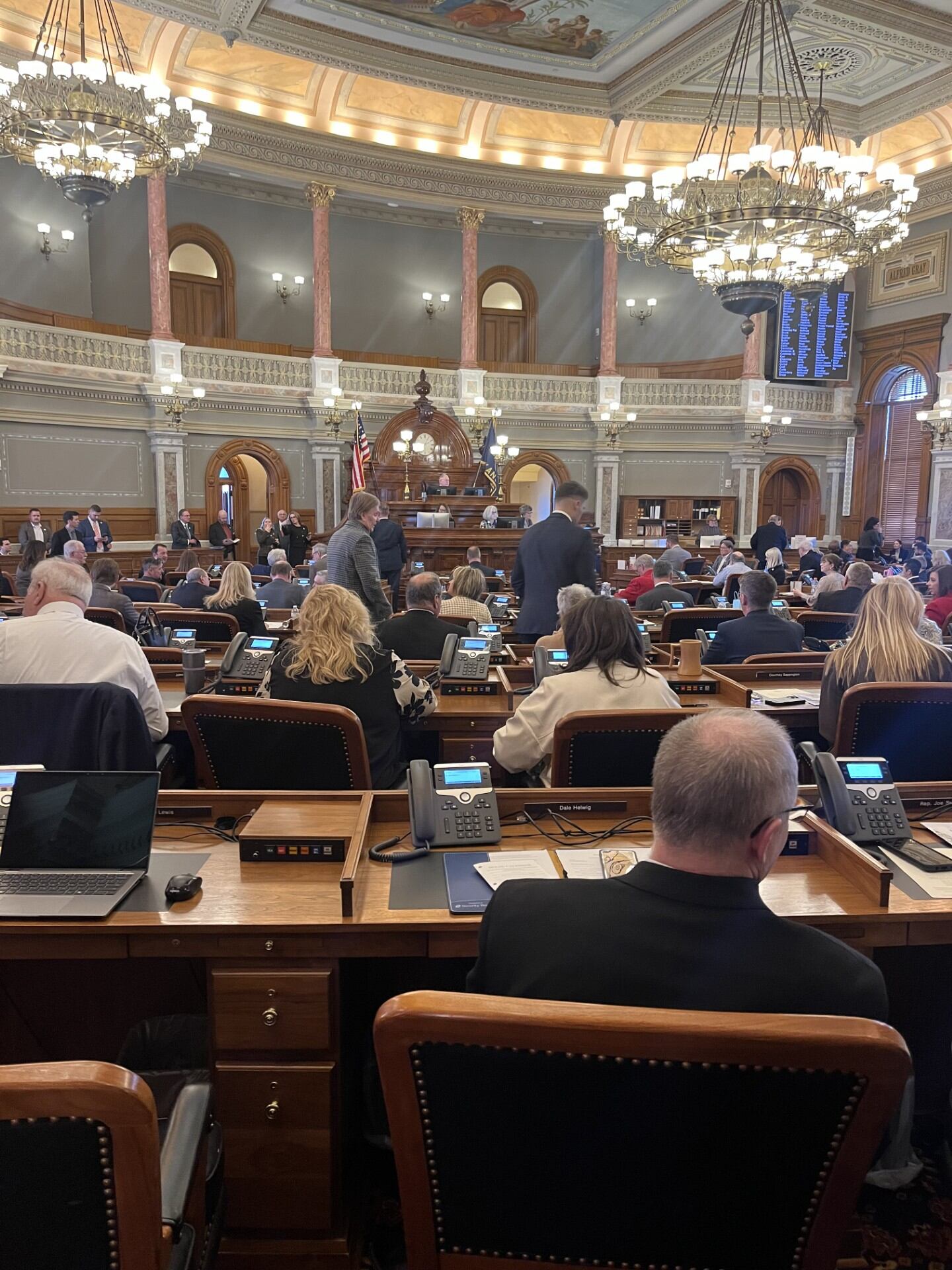 Kansas Legislature tackling taxes, child protection and school policies ...
