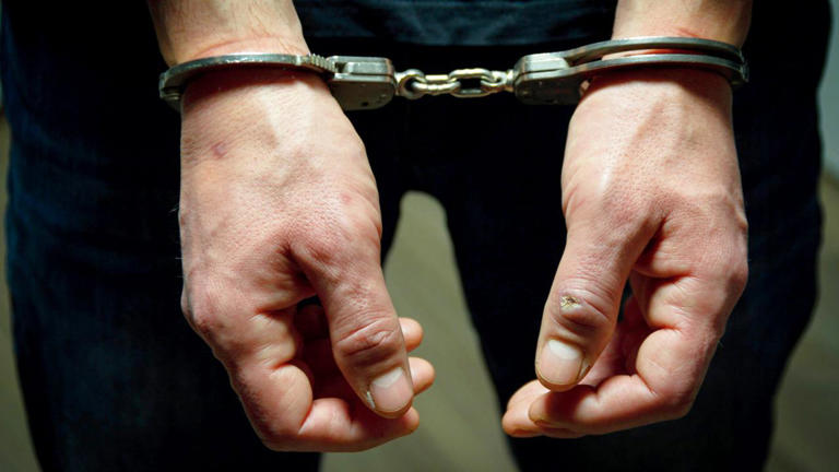 Man beaten to death by friend after stopping assault on elderly person ...