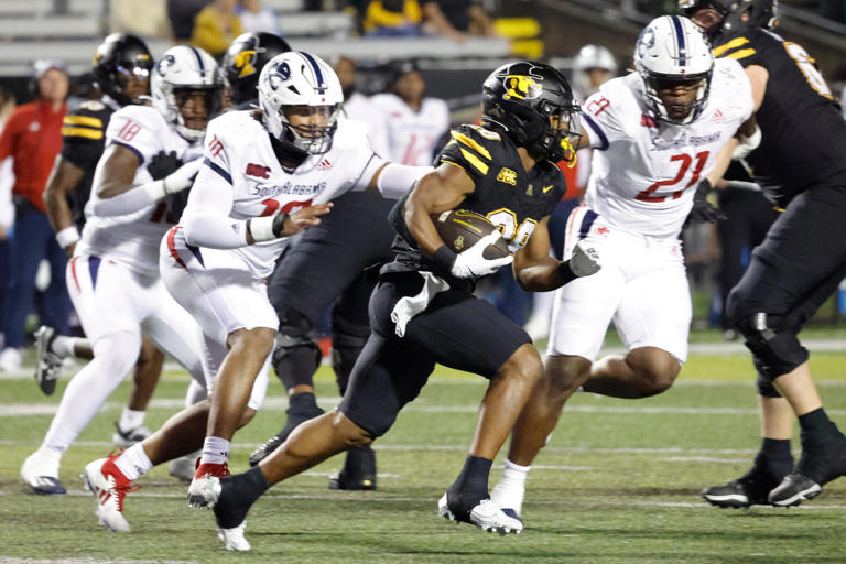 Tennessee football adds Tulane edge rusher Jordan Norman from portal