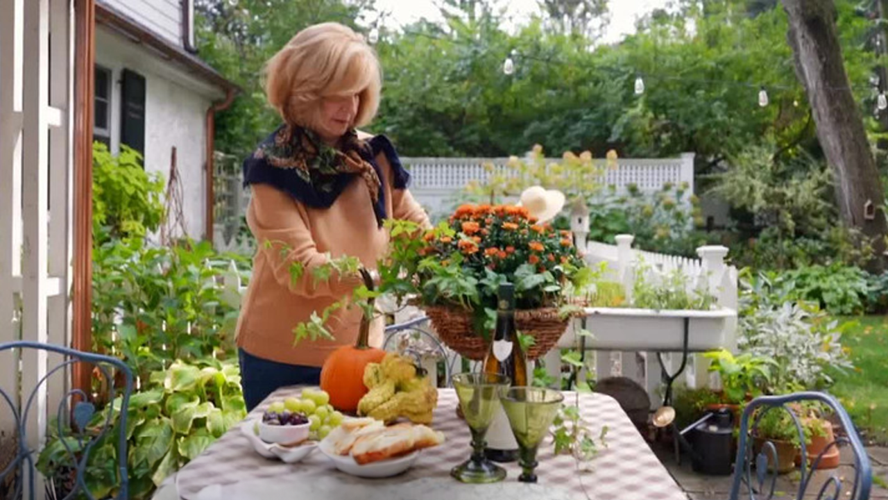 This traditional cottage is cozy, collected, and full of heart