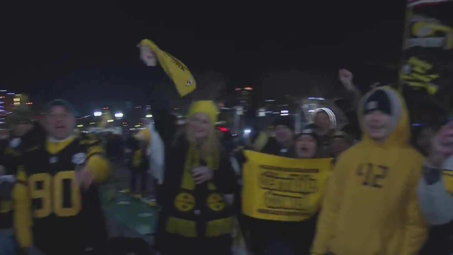 Steelers fans tailgate ahead of playoff game