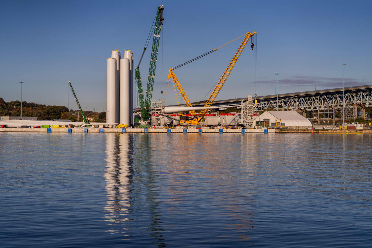 Judge greenlights offshore wind farm after Trump halt