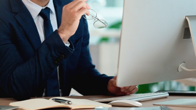 Experts issue warning to creators as window closes for AI content ...