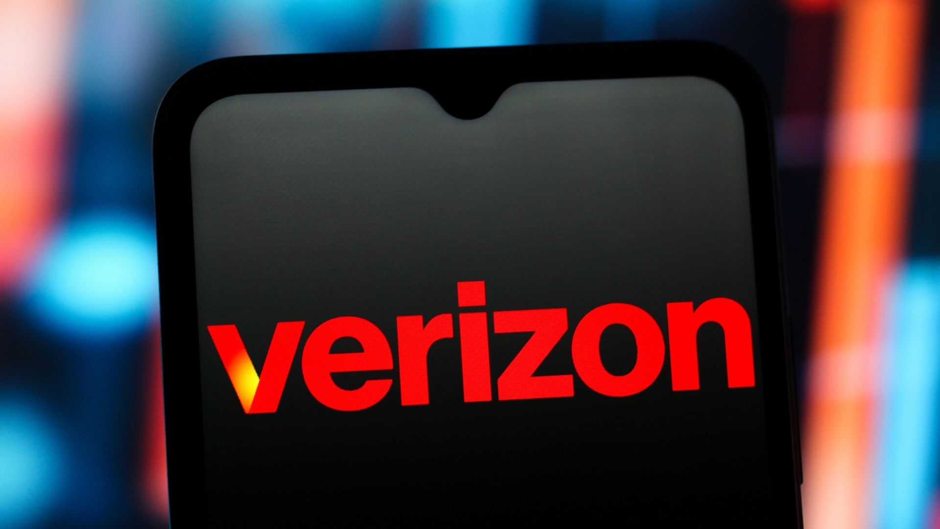 Switching carriers gets harder as FCC lets Verizon end automatic 60-day ...