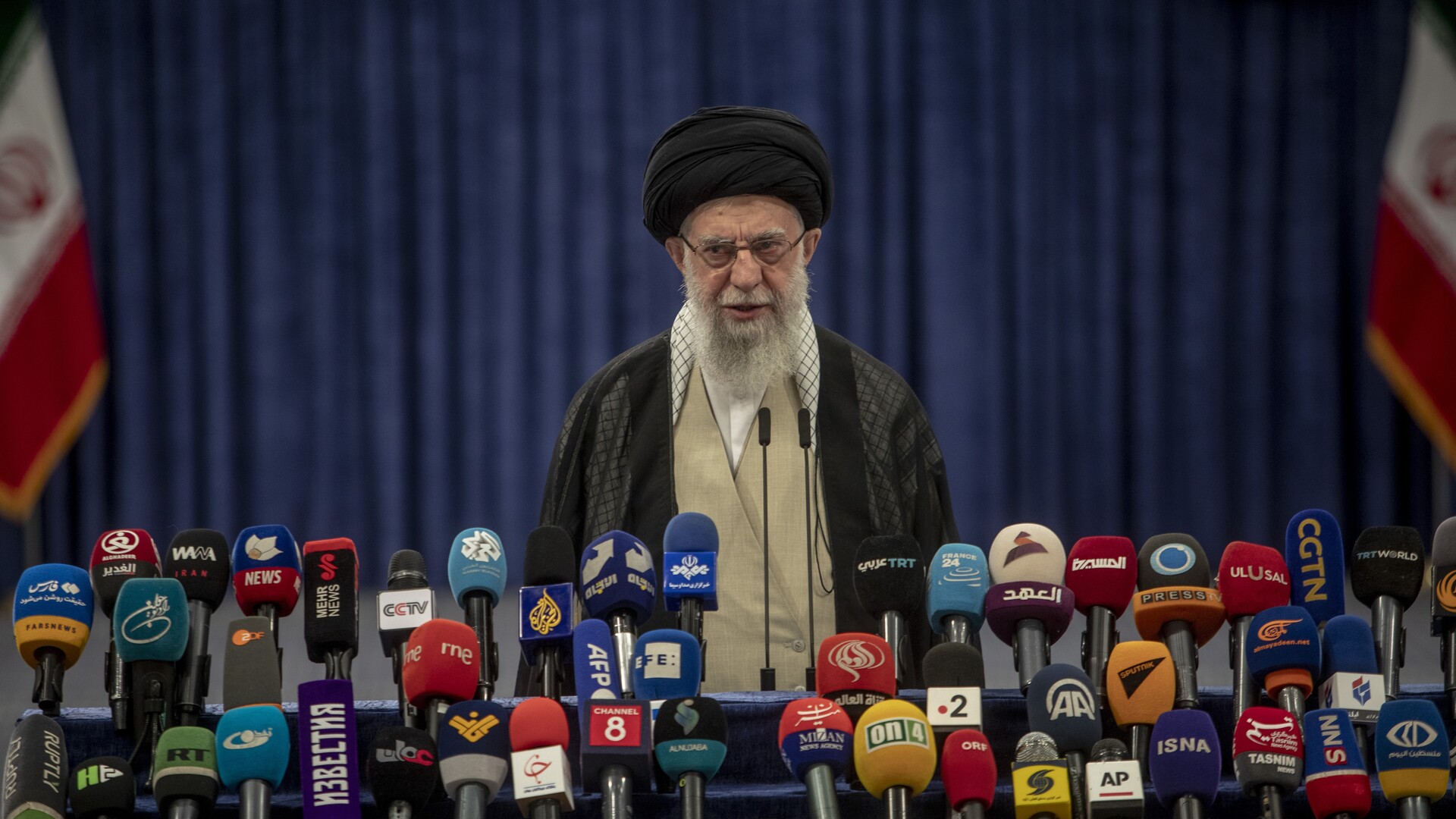 Iranian 'tyrannical' regime in 'existential crisis' amid government ...