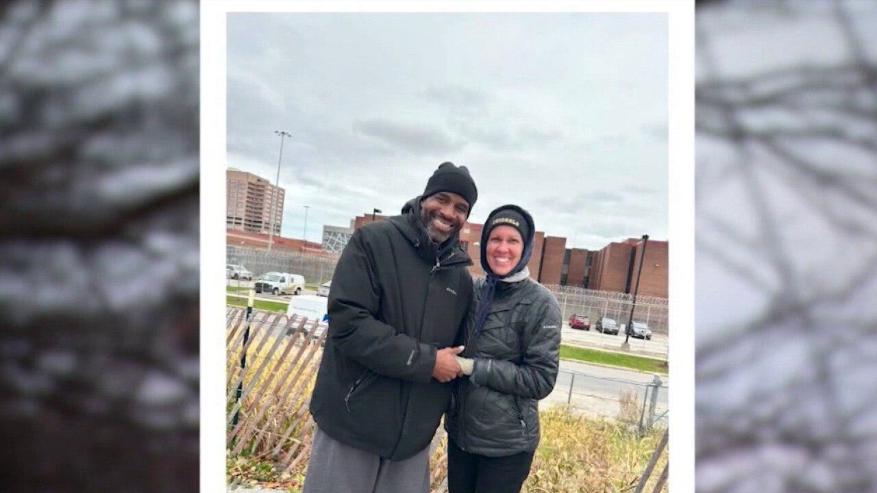 Linda Brown: Missing Chicago teacher found dead, family confirms