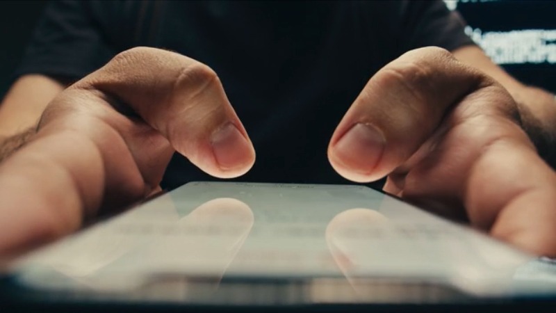 Lawmakers urge AI rules as Grok changes images of kids, women