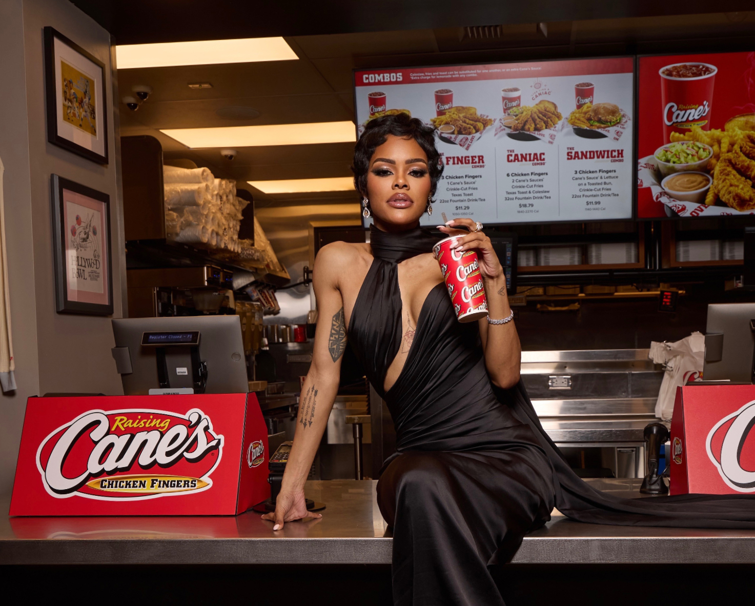 A big winner celebrates the Globes with a late-night bite, plus more ...