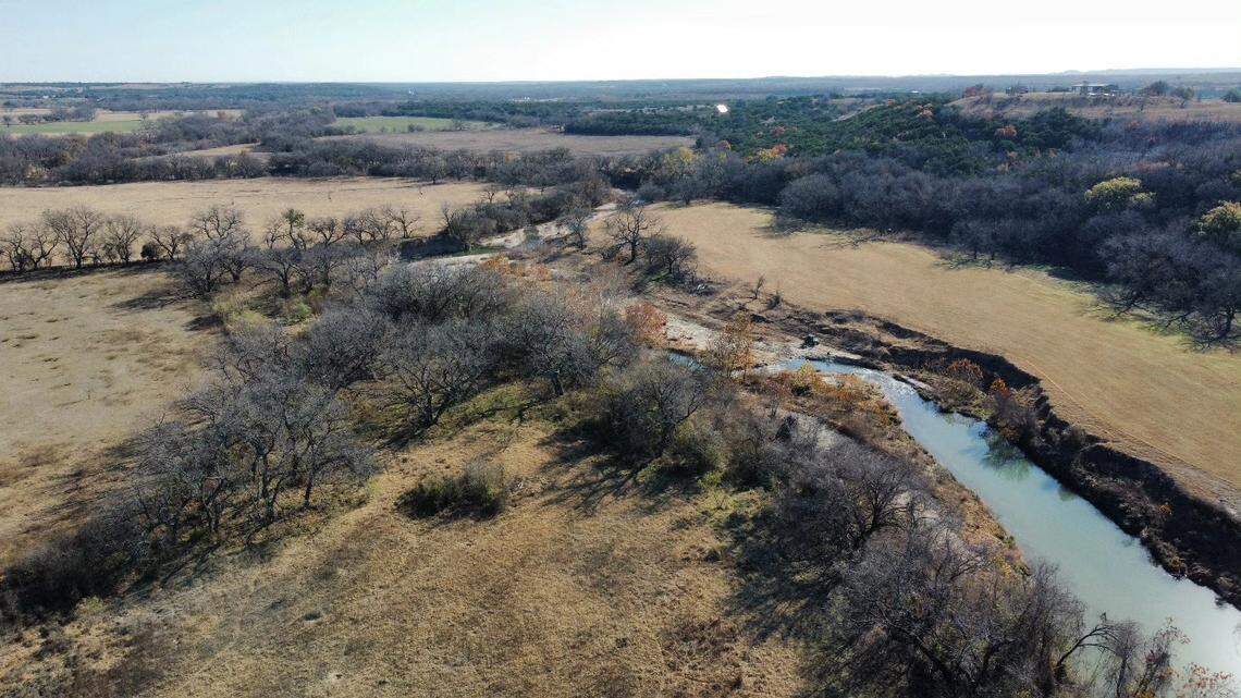Another big data center, 'Comanche Circle,' has Hood neighbors ready ...