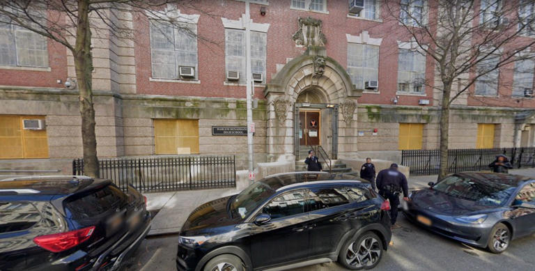 Two NYC teens busted with guns at separate high schools on same day