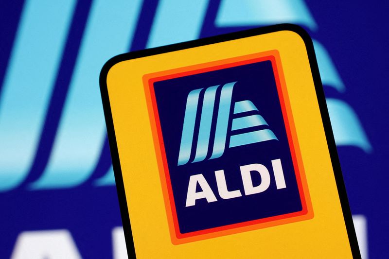 Aldi's workers in UK get 2.5% pay rise