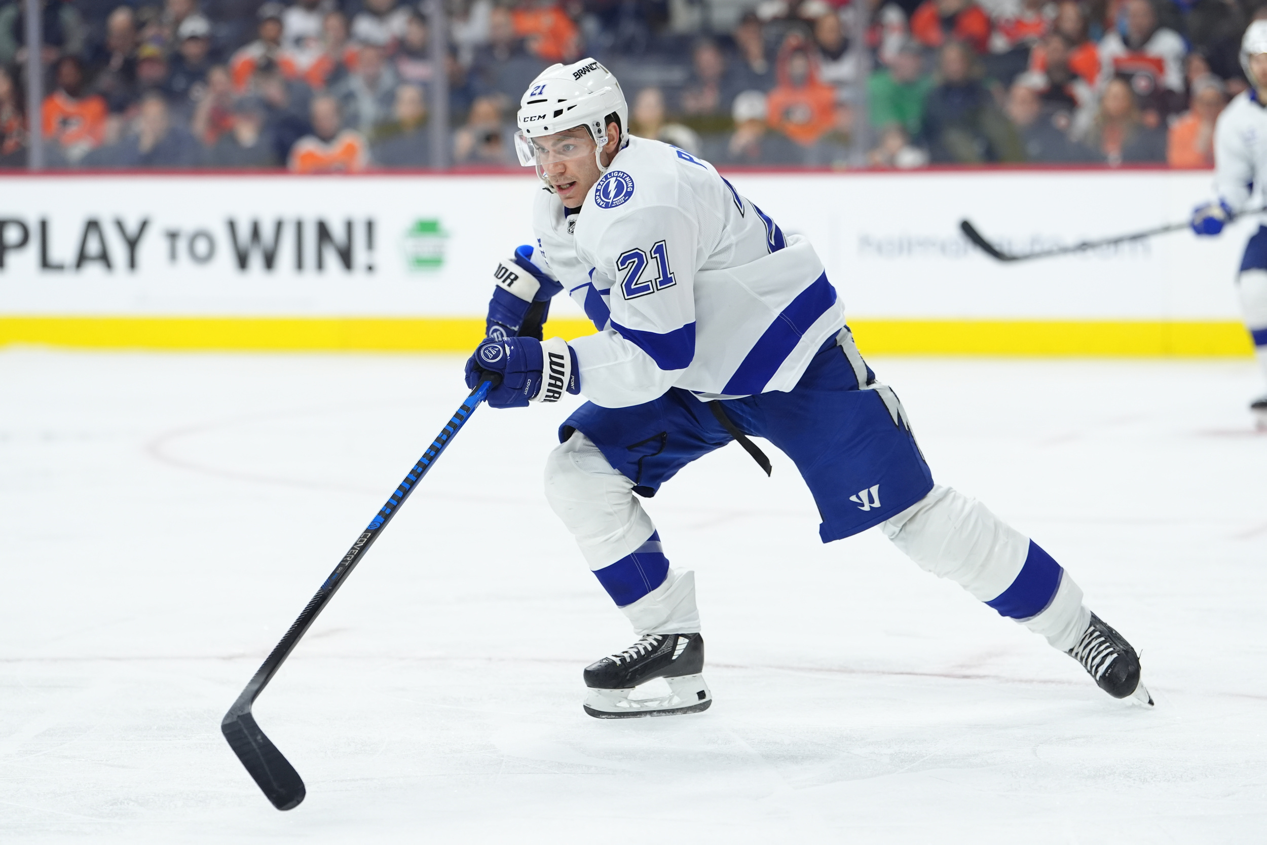 Lightning’s Brayden Point leaves with injury