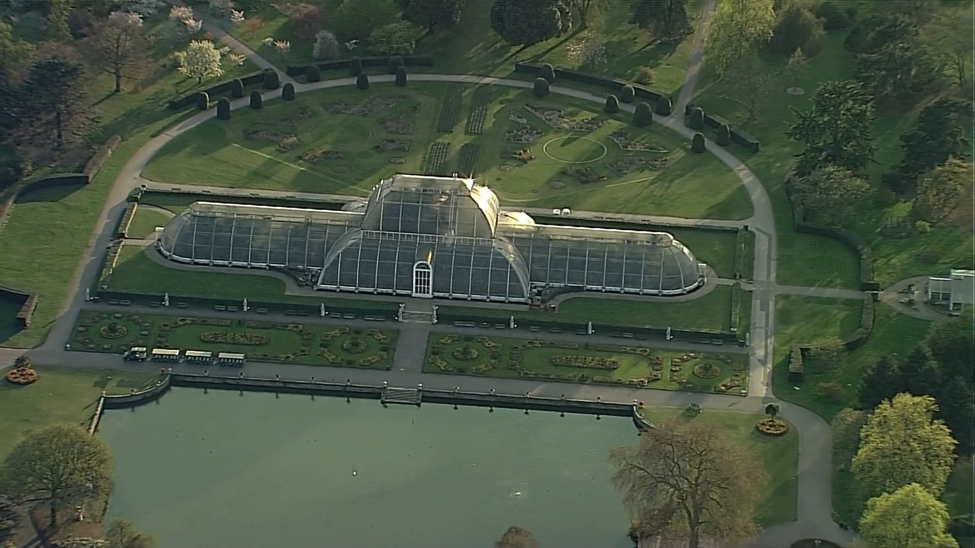 Kew Gardens: Drönartur i Londons urbana oas