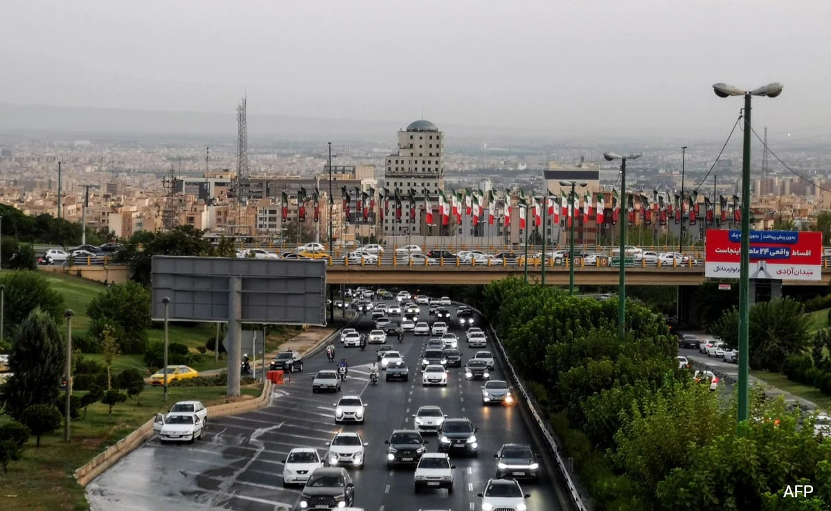 Leave Iran now: US issues advisory for its citizens amid unrest