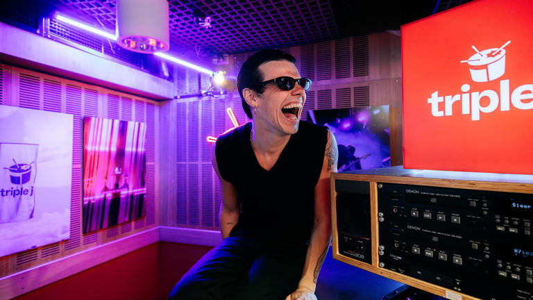 Yungblud confirms he wants BLUDFEST in Australia by 2027